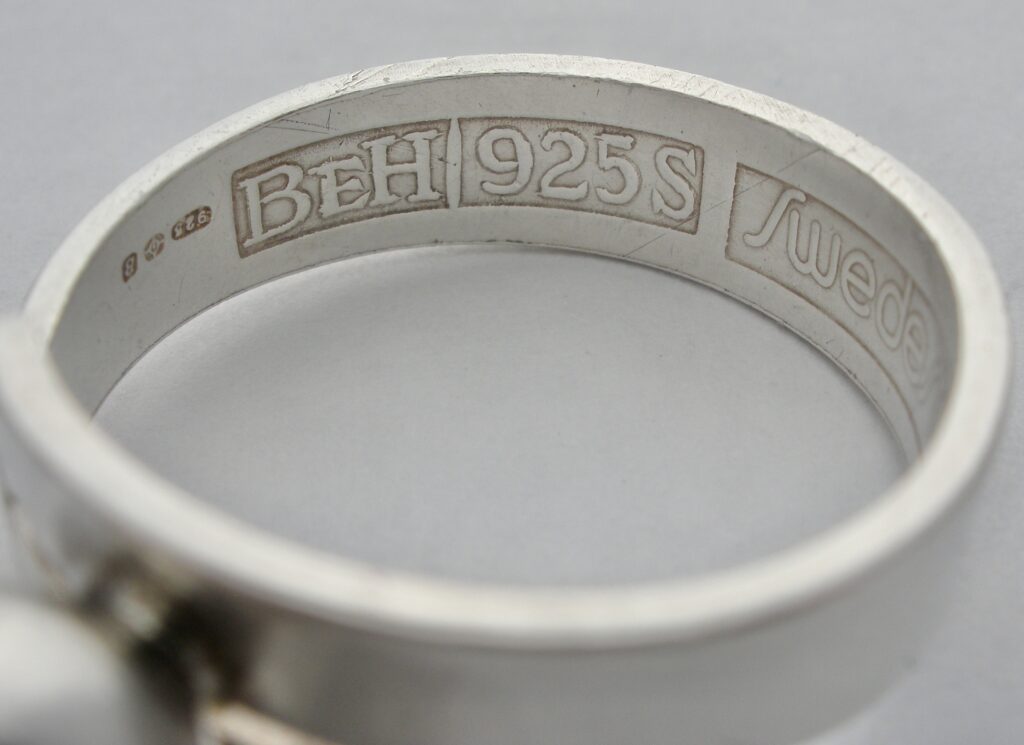 Bengt Hallberg, silver bead ring, Sweden, 1976 London import marks (Ref ...